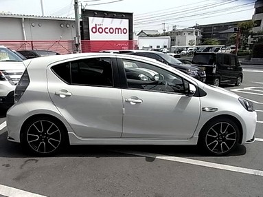 Import Japanese Vehicles: Toyota Aqua G-GS Sports 2015