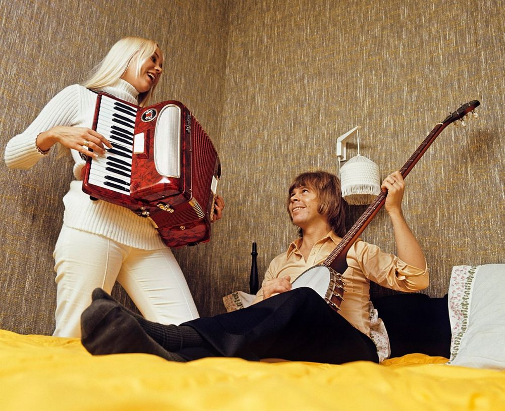 Rarely Seen Photographs of ABBA in Their Heydays During the 1970s ...