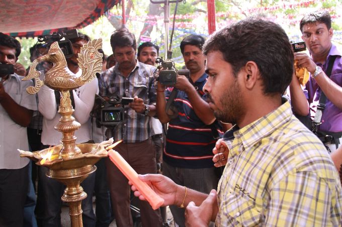 Mathappu Movie Launch Gallery - Hot PHOTOSHOOT Bollywood, Hollywood ...