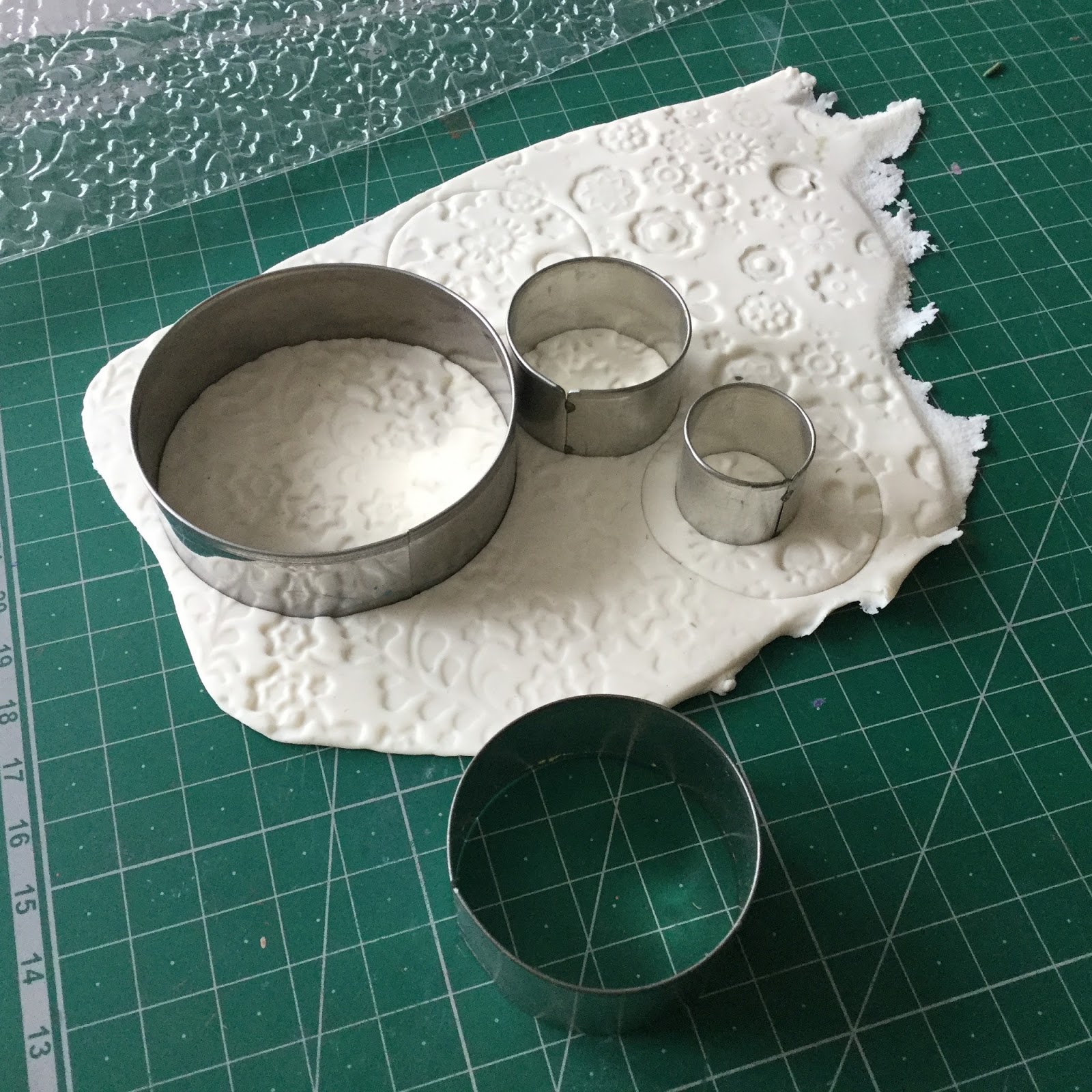 Sherbert Circles Clay Necklace