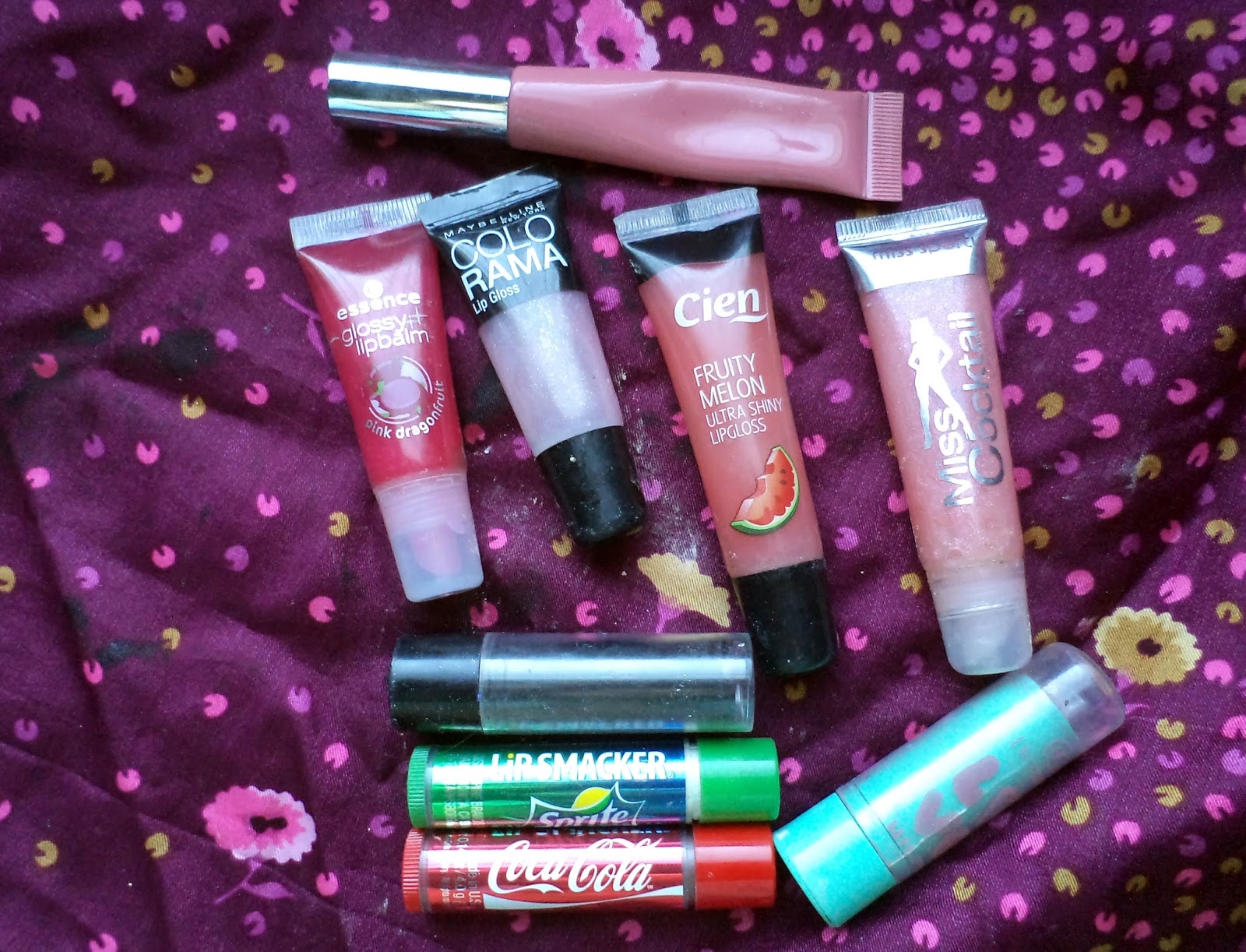 Karol | the make up blogger