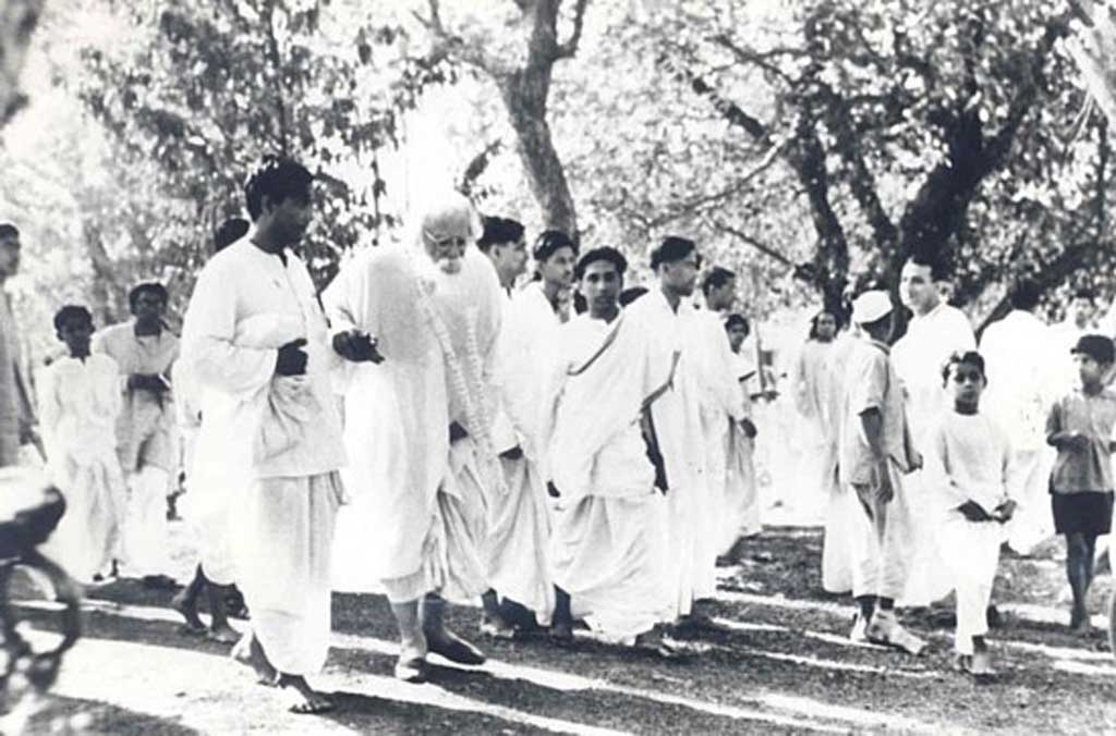 SMARAKA GRANTHA: Rabindranath in Japan (contd-5)