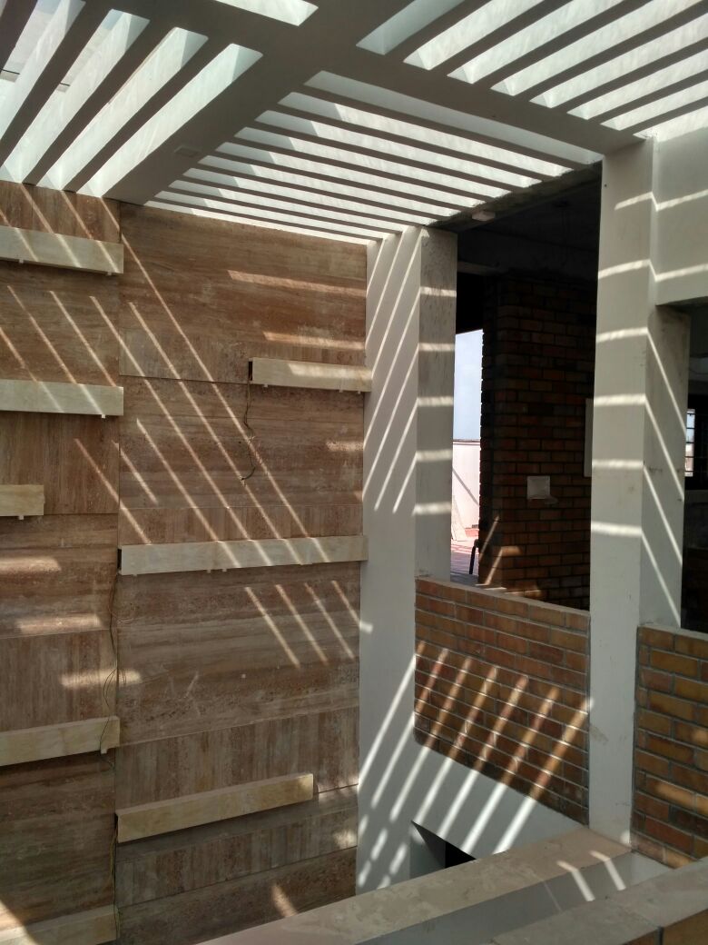 Murali Architects: RAMESH RESIDENCE, PALAVAKAM