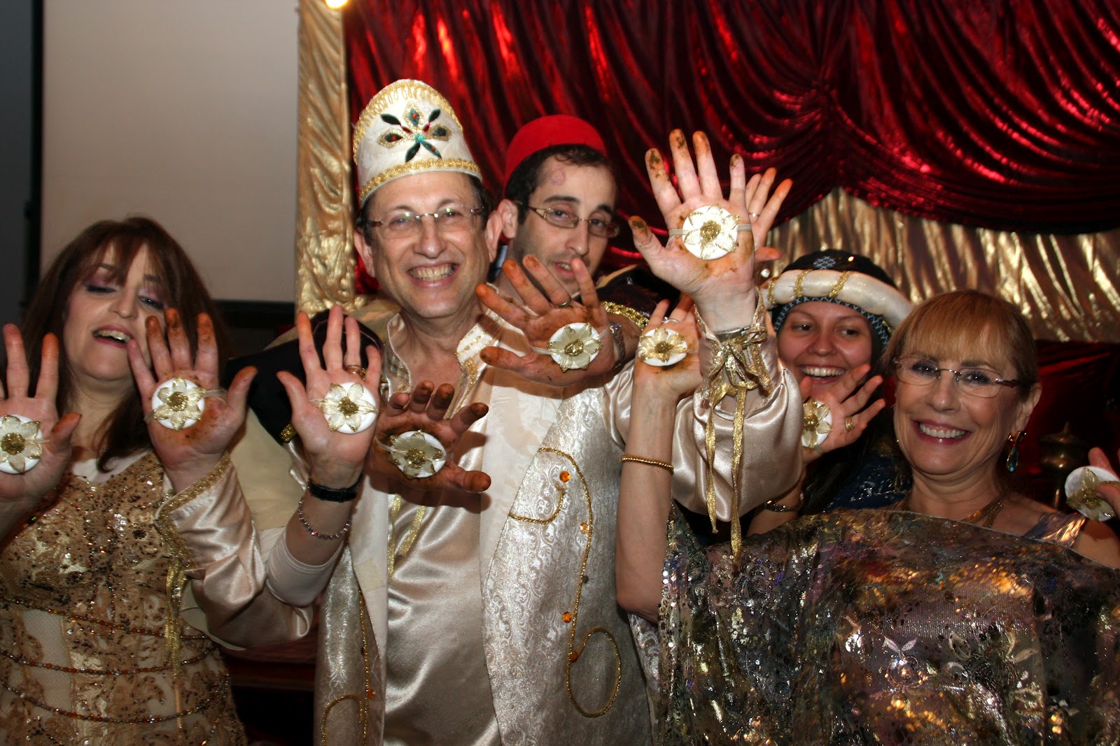 The Kallah Whisperer: CREATING THE PERFECT KALLAH HENNA BASKET - OR IS ...