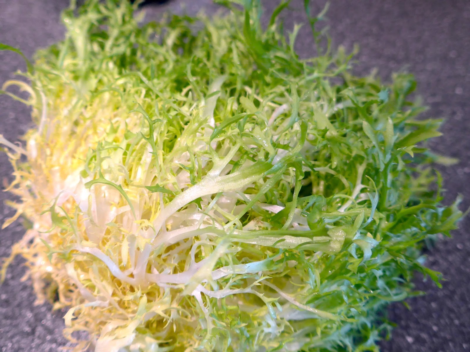frisée salad with bacon and egg | Facile by Cécile