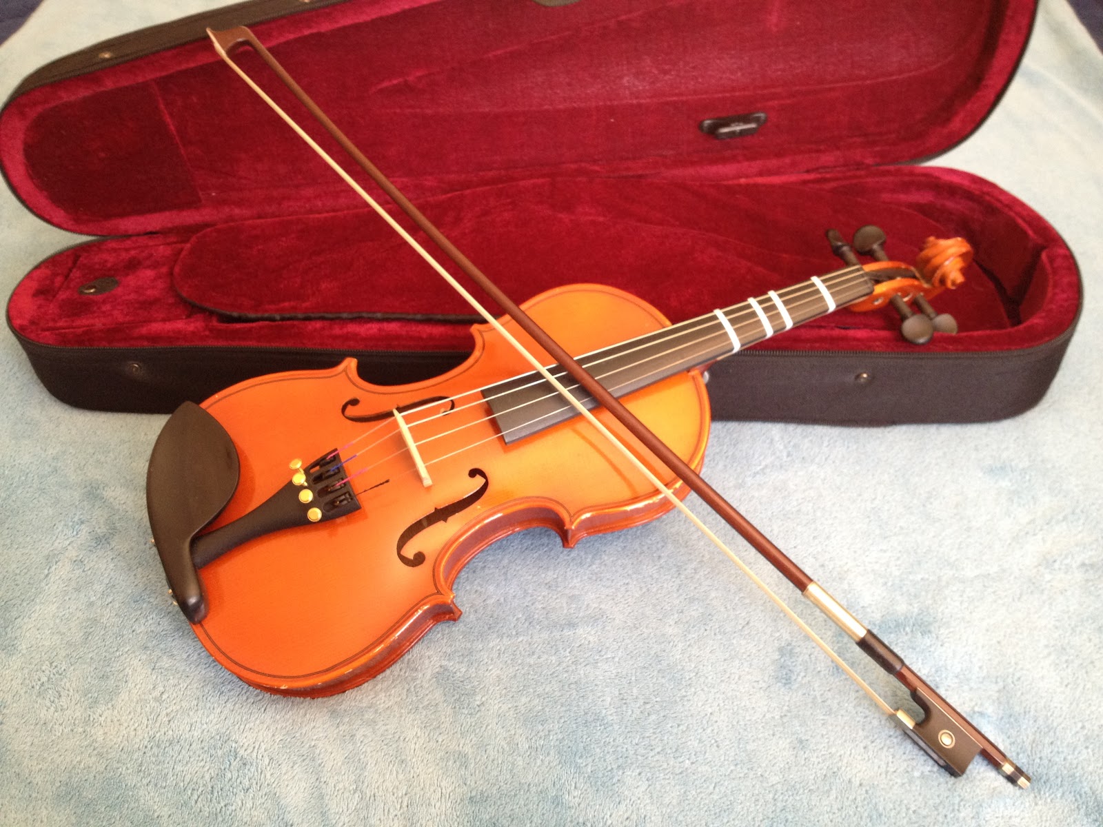 Goodworth Music: SOLD! 1/2 Violin (German Engineered STEUBEN Violin) $200