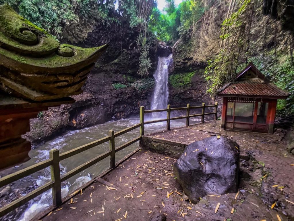 Air Terjun di Lembang, Suasana Alam yang Indah nan Tenang