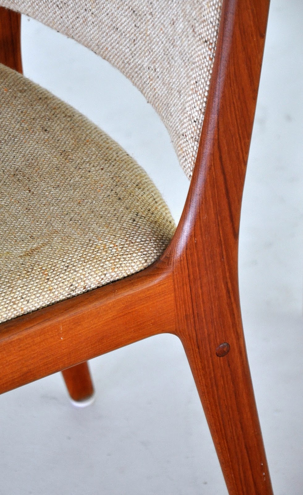 SELECT MODERN: Set of 4 Danish Modern Teak Dining Chairs