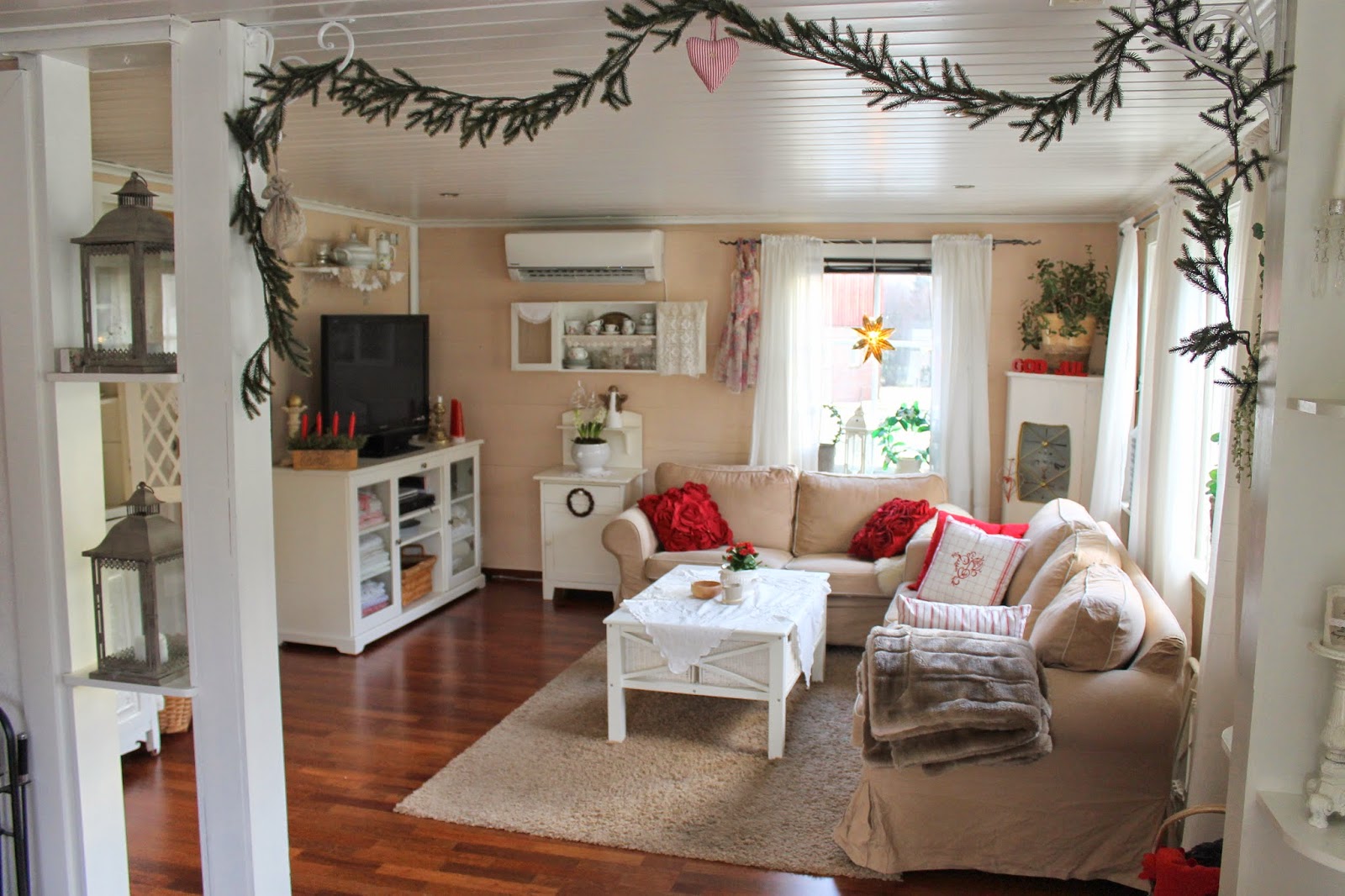 Carolines hverdag: Julepyntet stue