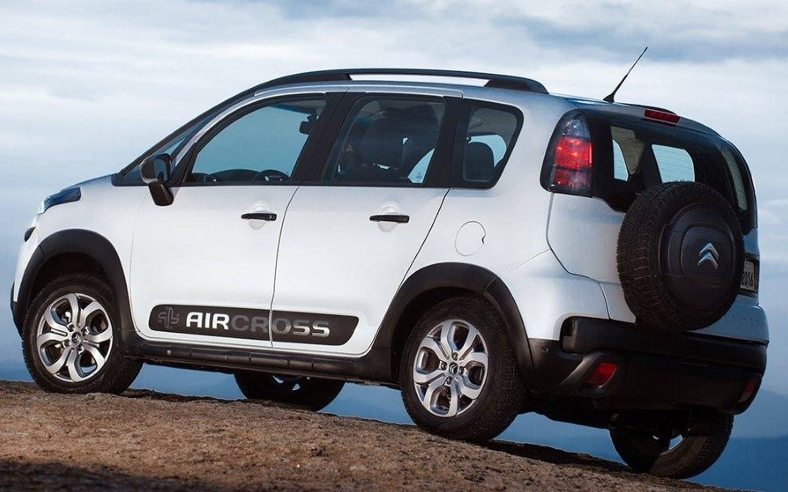 Novo Citroen AirCross 2016: preços e itens das versões