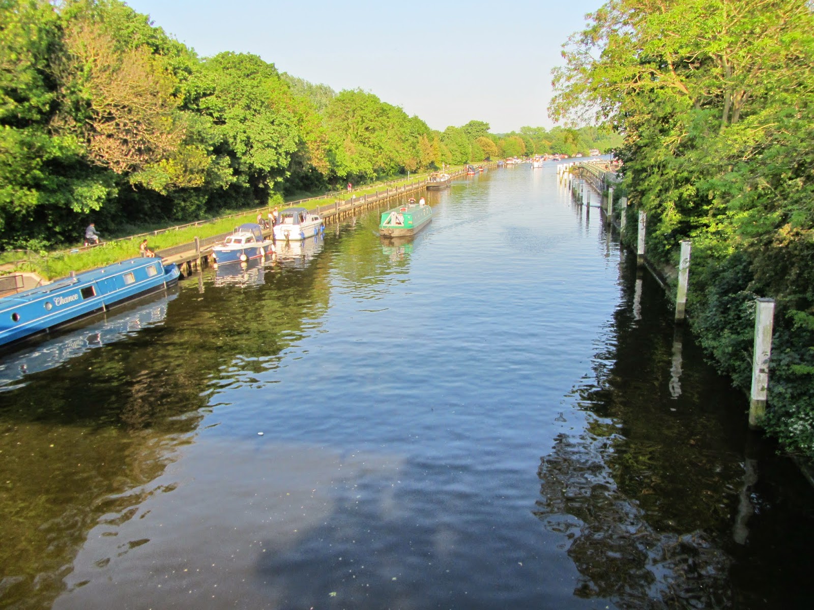 Ham Photos: Crossing the bridge to Ham