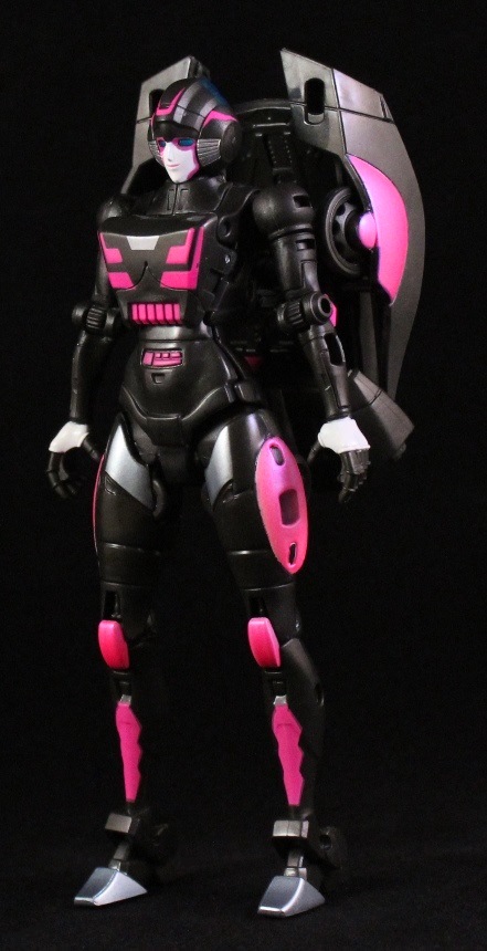 She's Fantastic: Transformer SDCC Exclusive COMBINER HUNTERS!