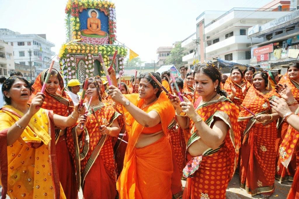 Jainismo: Festivais do Jainismo