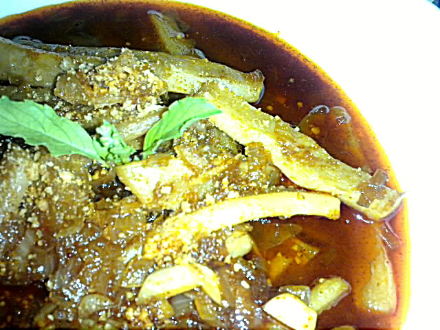 FAMILY JANNATI: SAMBAL SOTONG GETAH