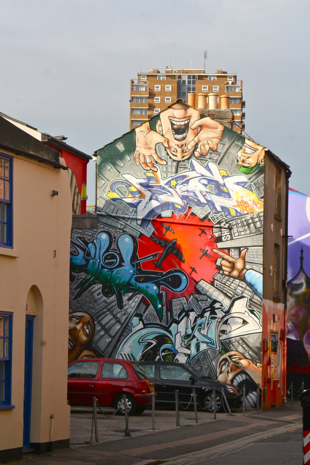 Emma Hill: Brighton: Street Art, Graffiti Cool.