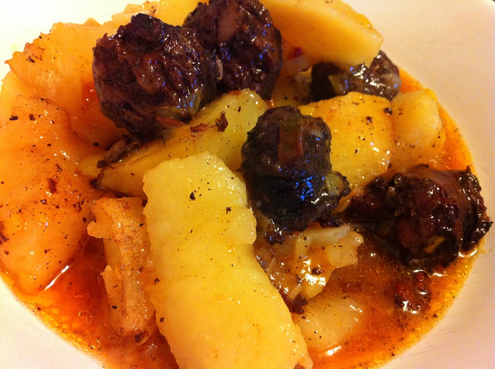 Canela en rama: PATATAS CON MONDONGO