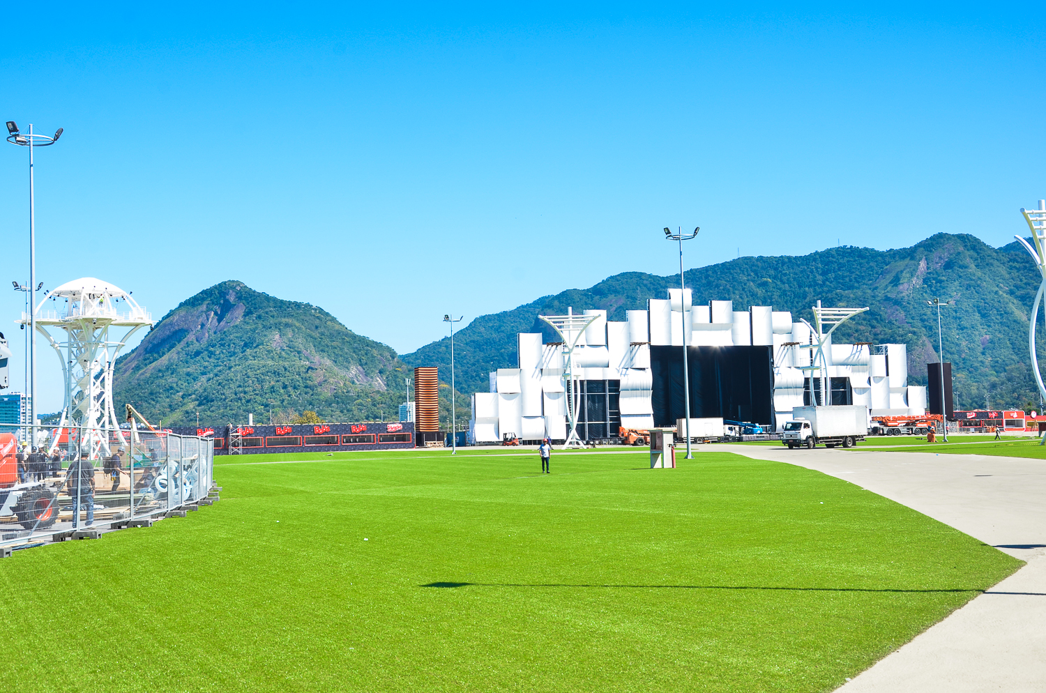 Rock in Rio: veja como está ficando a nova Cidade do Rock em imagens ...