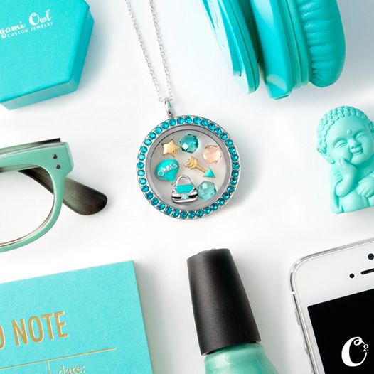 Aqua Crystals Twist Face Origami Owl Living Locket | Jeanette at Think ...