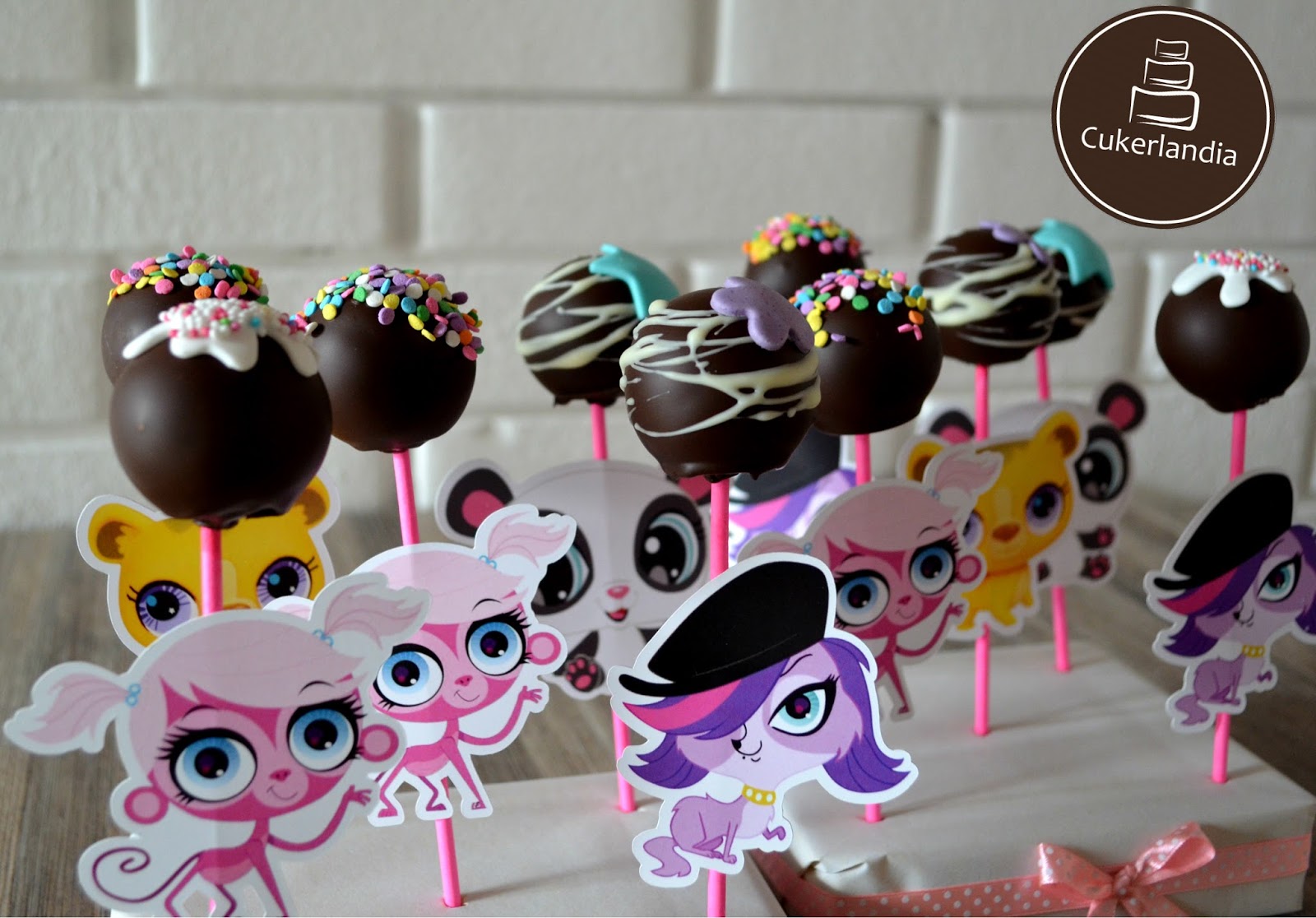 Torte i slatkiši : Littlest Pet Shop Cake Pops