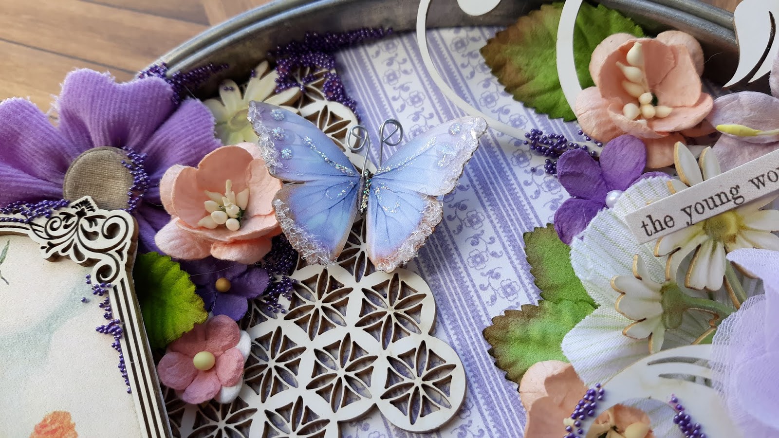 Reneabouquets: ReneaBouquets DT Project-- Altered Embroidery Hoop with ...