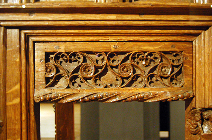 St. Thomas guild - medieval woodworking, furniture and other crafts: A ...