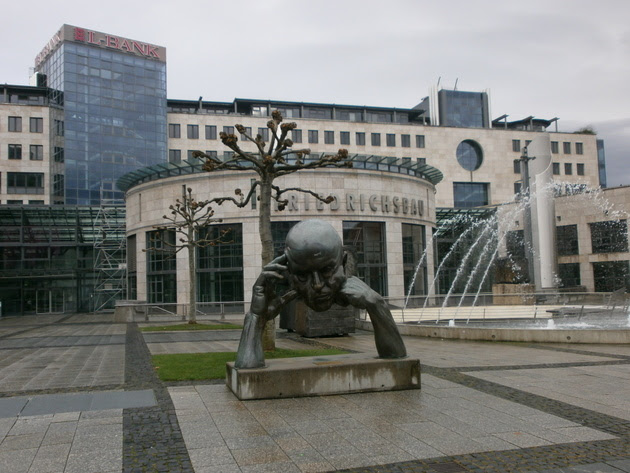 Wege in der Region Stuttgart: Plätze im Stadtbezirk Stuttgart-Mitte