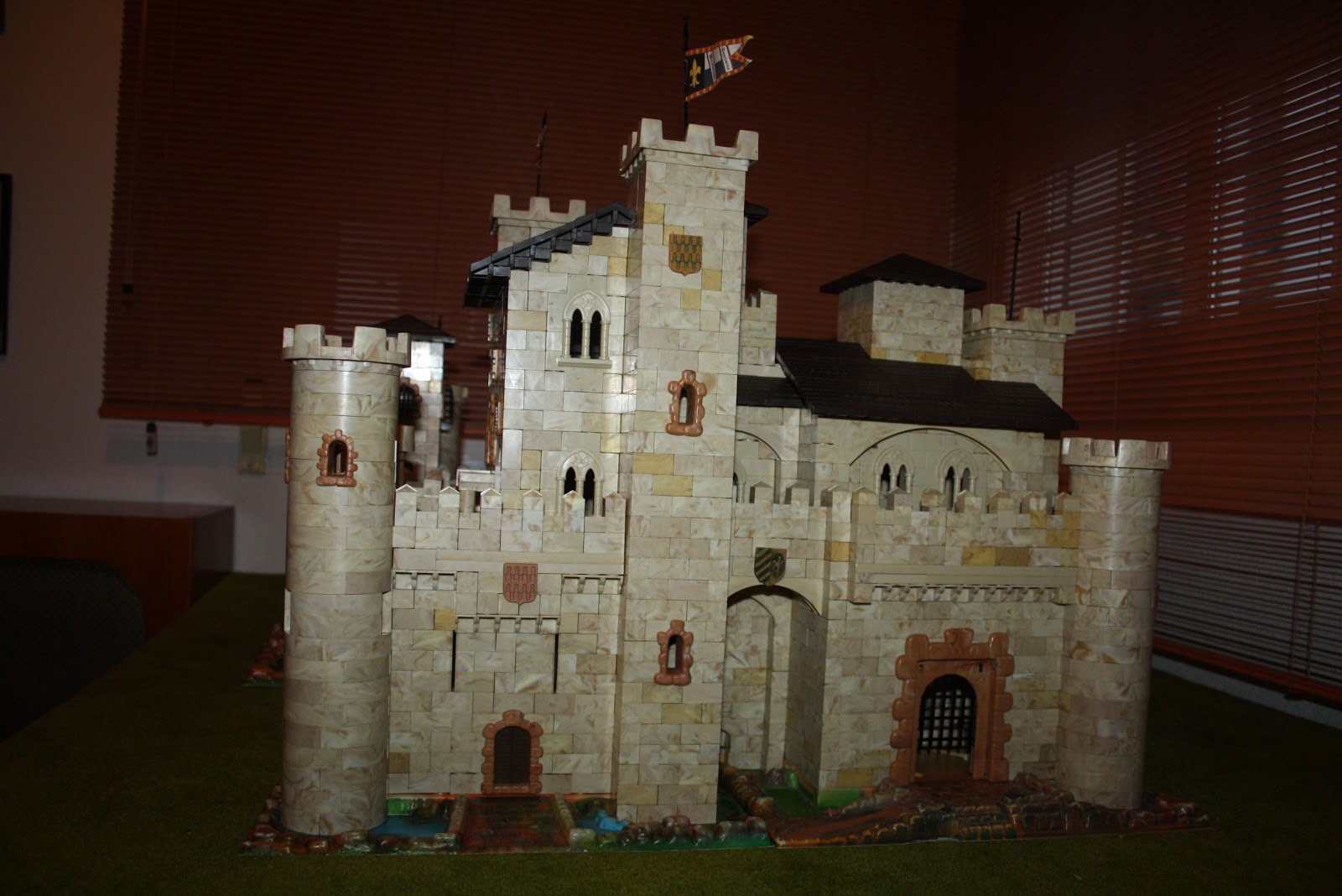 EXIN CASTILLOS & EXIN WEST: enero 2013