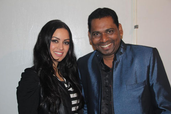 SIRAJ KHAN Stand-up Comedian actor new delhi india NCR Mumbai