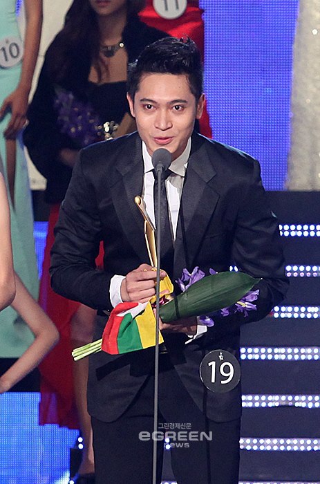 Tun Ko Ko: Grand Prize Winner of Asia New Star Model Contest 2013