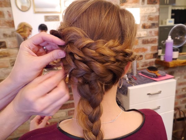 TRiM Holiday Hair Tutorial #1: The Easy Braided Updo - Solo Lisa