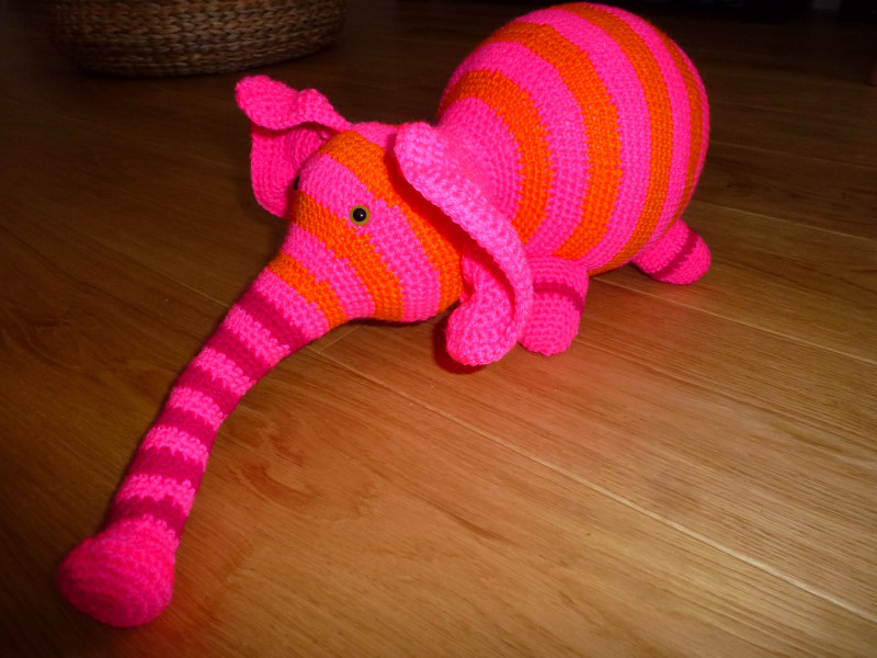 Maiken virkar: Virkad elefant