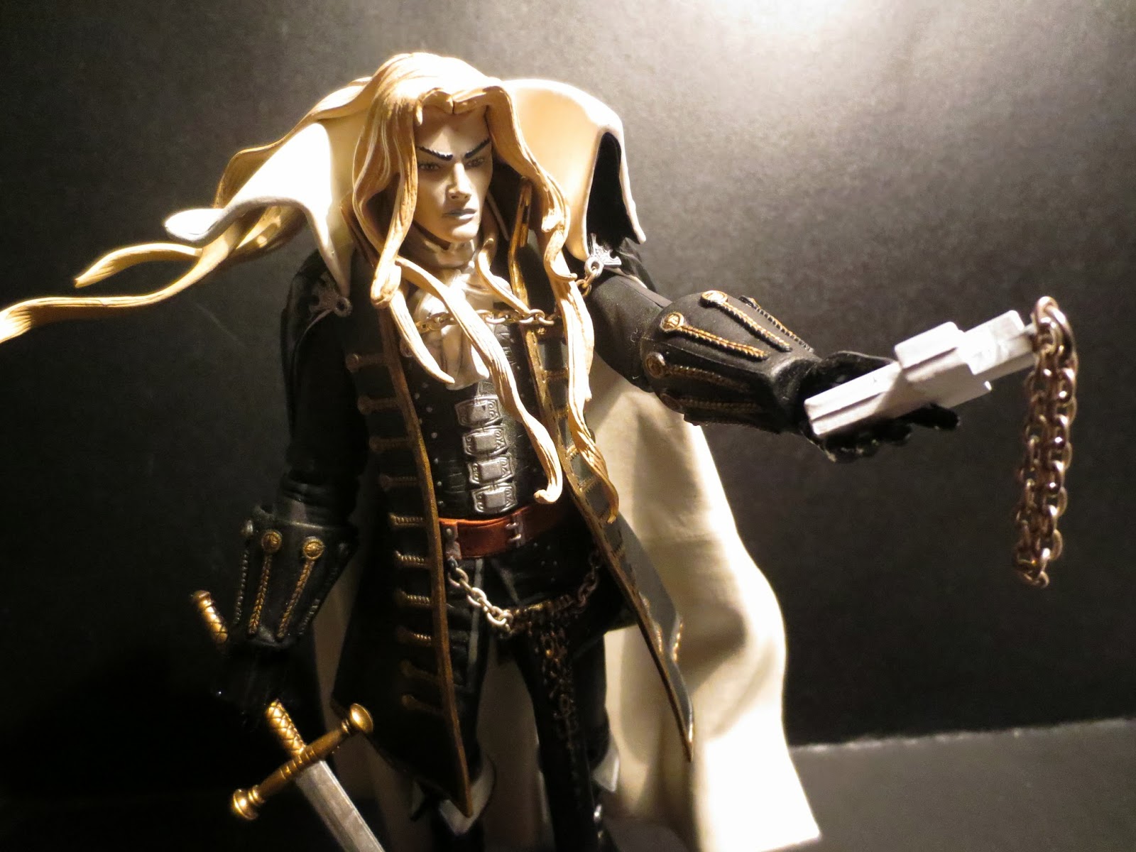 Action Figure Barbecue: Action Figure Review: Alucard from Castlevania ...