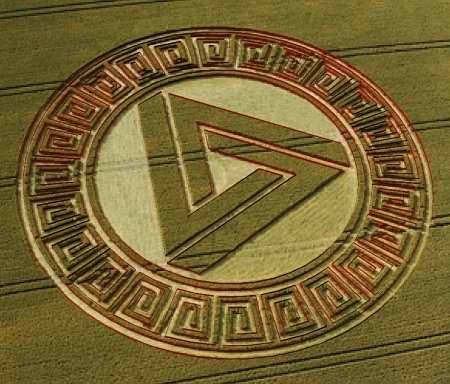 Misteri Crop Circle ~ Izattikha's Blog