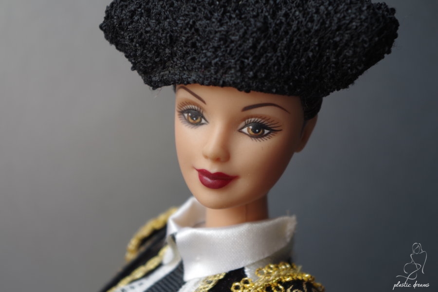 Plastic Dreams Dolls :: Barbie et miniatures: Spanish Barbie Doll (20 ...