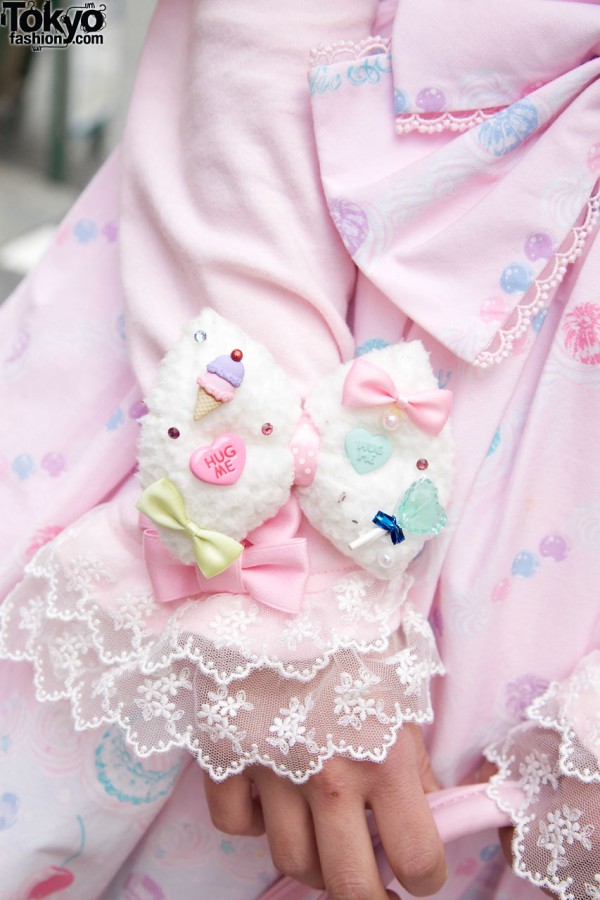 From Sweden to Harajuku - 蛙: Lolita styles