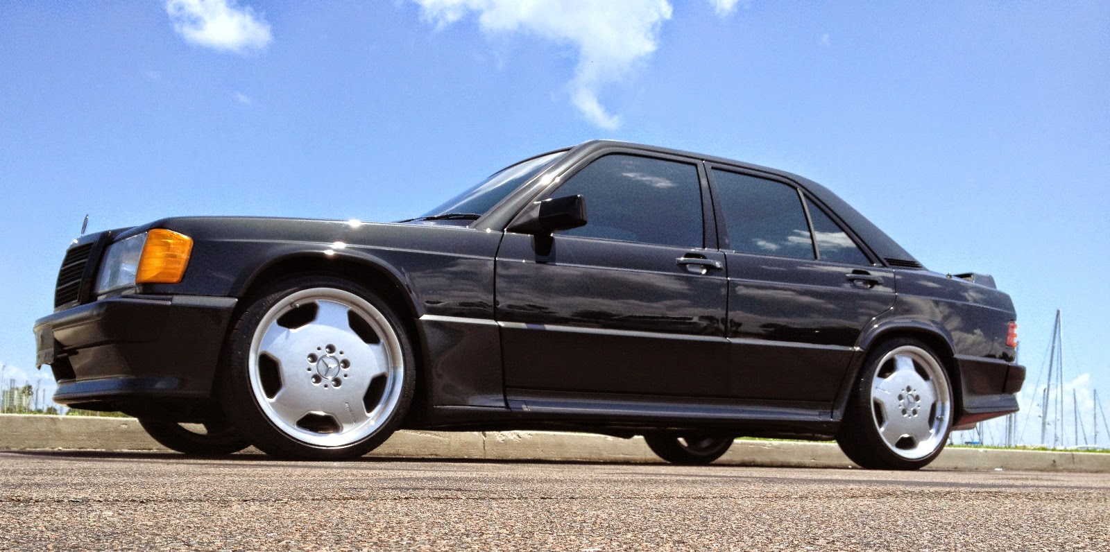 Mercedes-Benz W201 190E 3.4L RENNtech | BENZTUNING