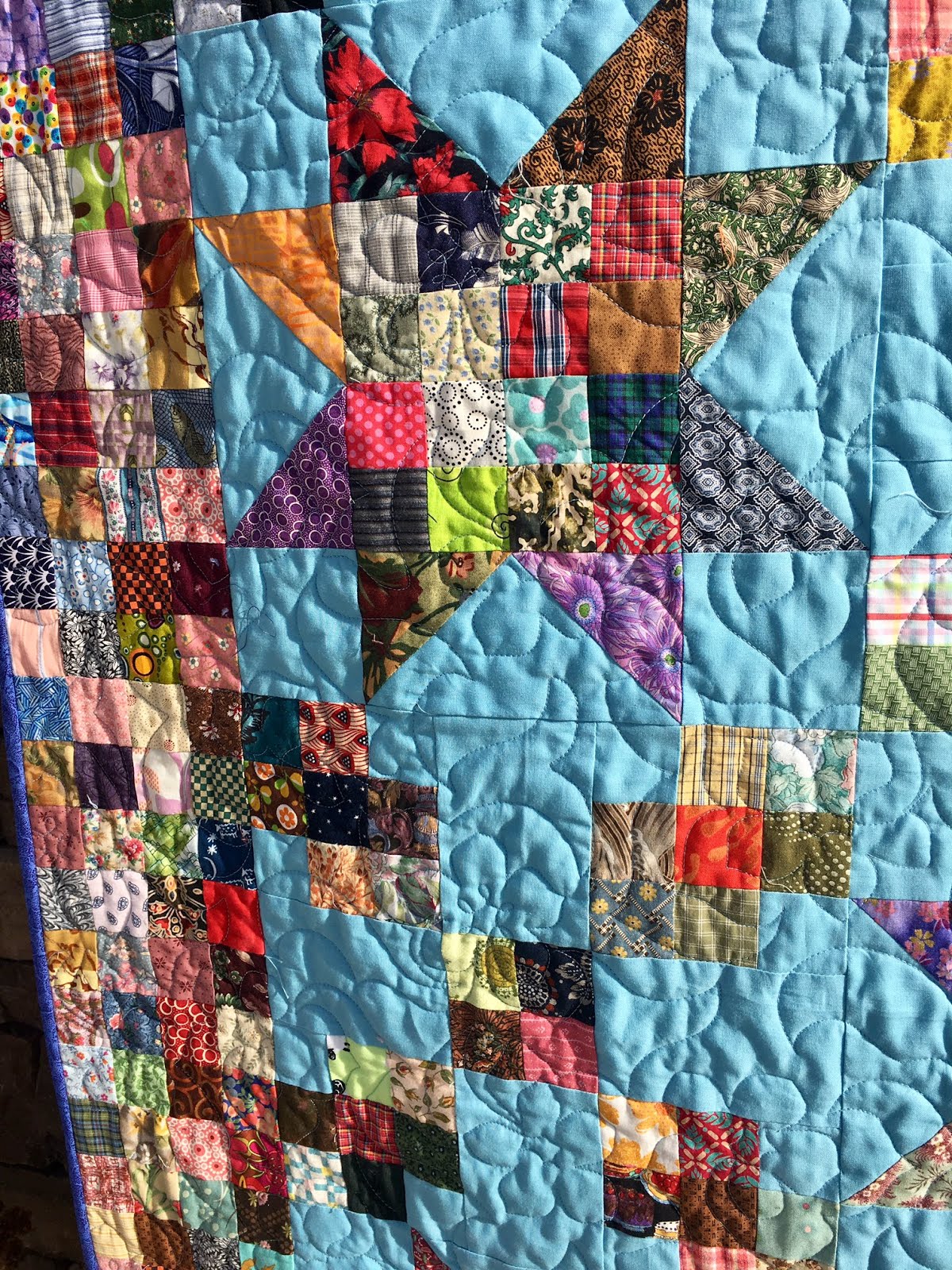 klein meisje quilts: calico rose, quilt completed