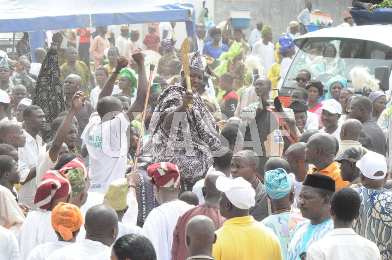 Nigerian art at Oyasaf: Lisabi Festival 2012… Celebrating freedom, the ...