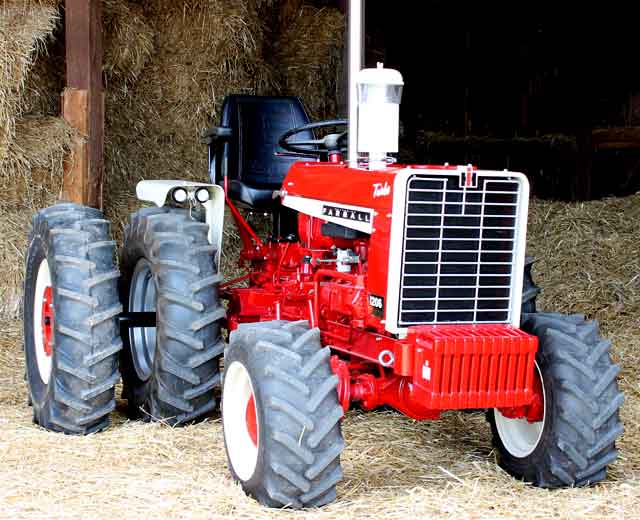 The Little Tractor Co: IH 1206 FWA (Front Wheel Assist) Diesel...