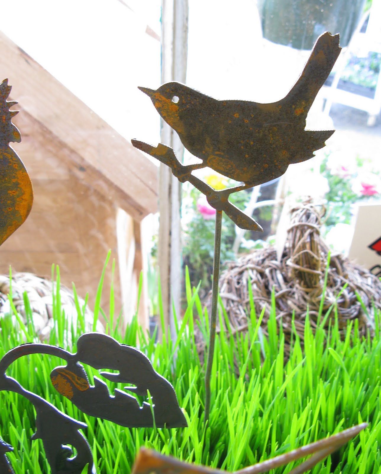 Farmhand Feed and Home Company: Rusty Garden Art
