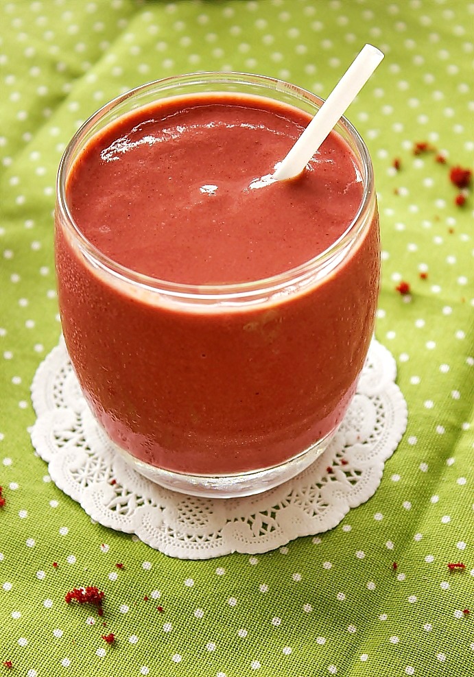 Food Wanderings : Healthy Red Velvet Cheesecake Smoothie