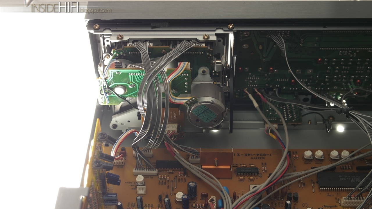 Inside Hi-Fi: Sony TC-WR770