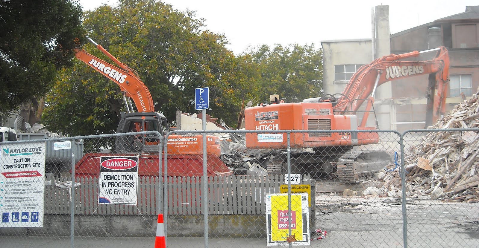 Woza Wanderer: Killer Quake. Cranmer Centre Demolition, Christchurch CBD
