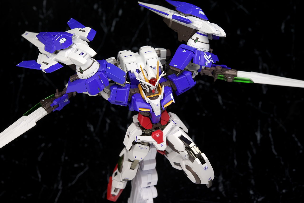 Tamashii Web Shop Exclusive: Metal Build 00 Raiser [Special Marking Ver ...