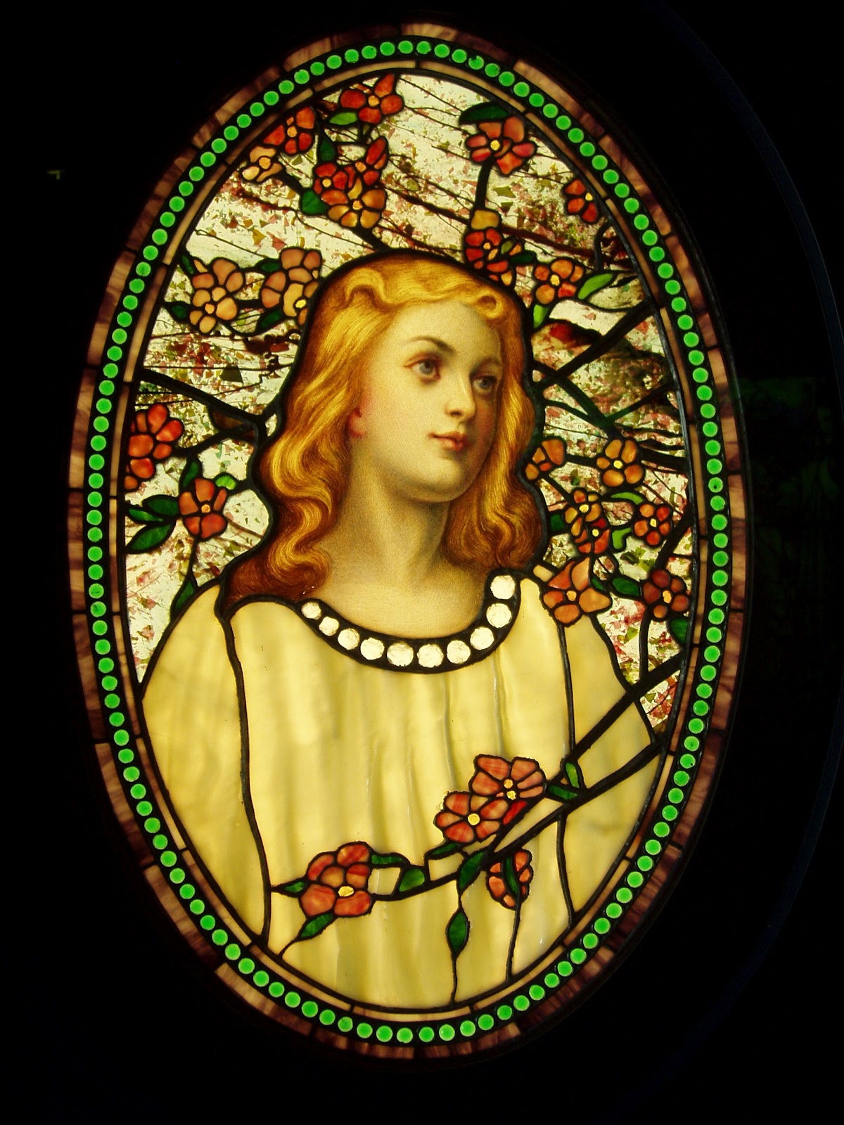 Art Nouveau: Louis Comfort Tiffany