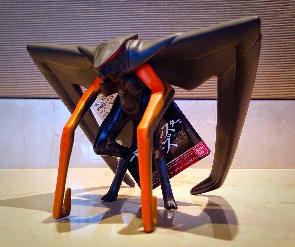 The Kaiju Planet: Double Figure Review - Bandai Movie Monsters Series ...