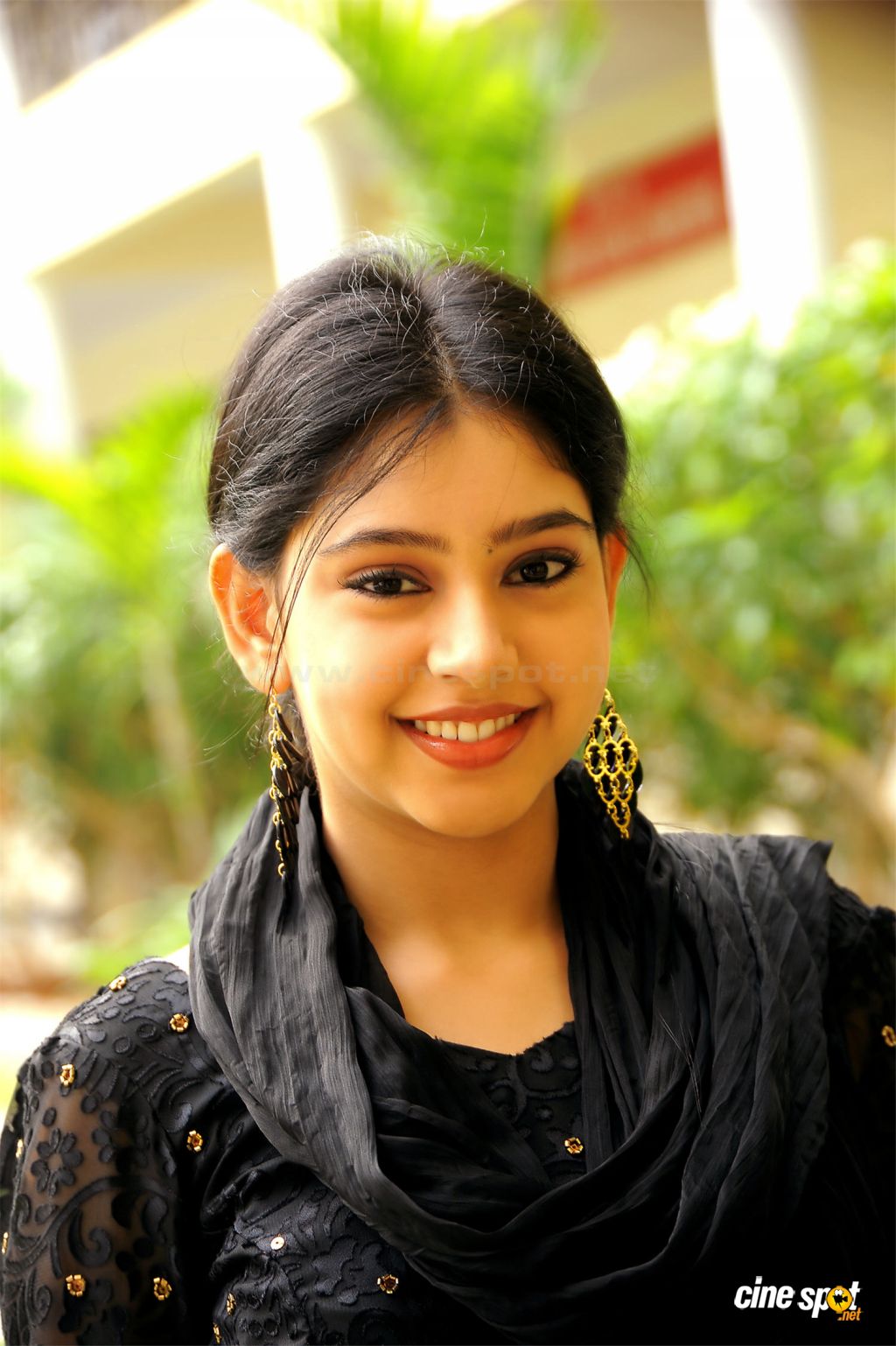 Niti Taylor South Actress Photos pics | Hotstillsupdates- Exclusive ...
