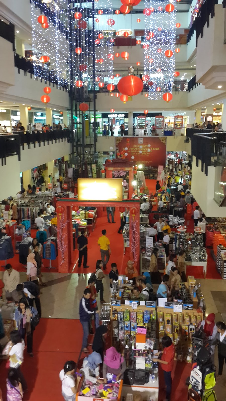 Botani Square Mall: Botani Square Mall images, Bogor. Desember 2013 ...