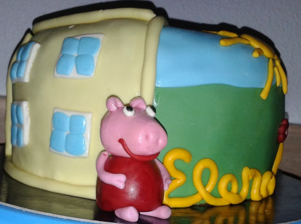 galletas, tartas, cupcakes y otros dulces: Tarta Peppa pig 2 galletas, tartas, cupcakes y otros dulces: Tarta Peppa pig 2