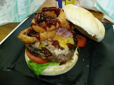 Dinings of Joy: Brother's Burger's RANCHERO